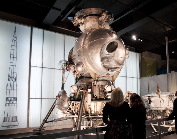 DMU chairman awarded top Russian medal for Space Age display