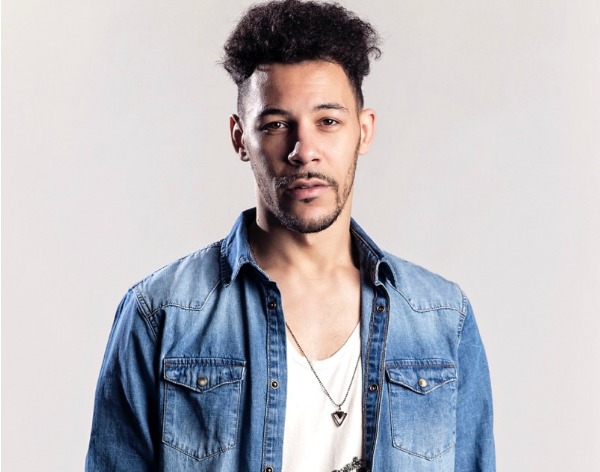 Sean's journey from roofer to visual artist, thanks to DMU scholarship