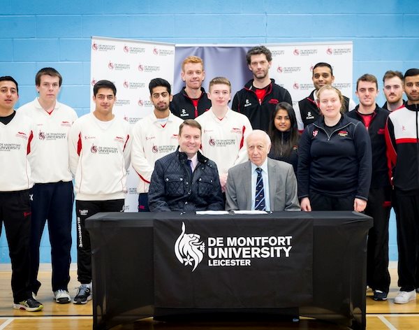 DMU renews vital partnership with Leicestershire CCC