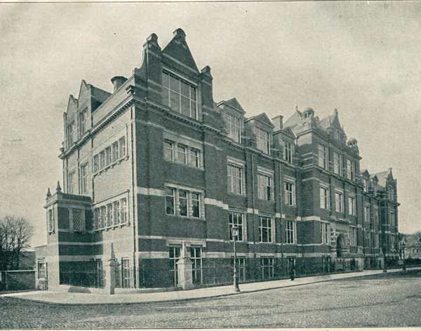 DMU celebrates 150 years in the heart of Leicester