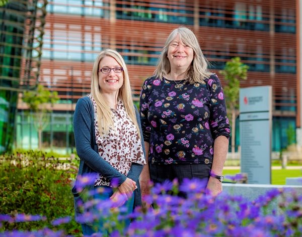 Double success for DMU lecturers in prestigious national teaching awards