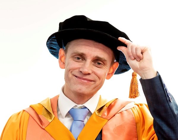 Video game entrepreneur offers five life lessons for DMU graduates