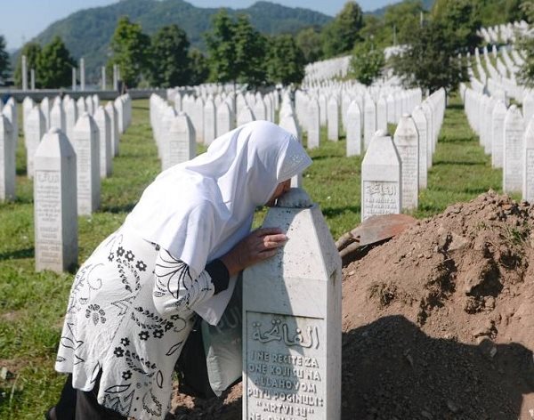 DMU Academic dedicates national podcast award to the victims and ...