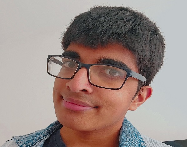 DMU student uses his university journey to help incoming students