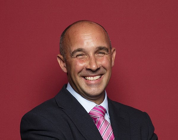 Alumnus of the Quarter: Iain McKenzie