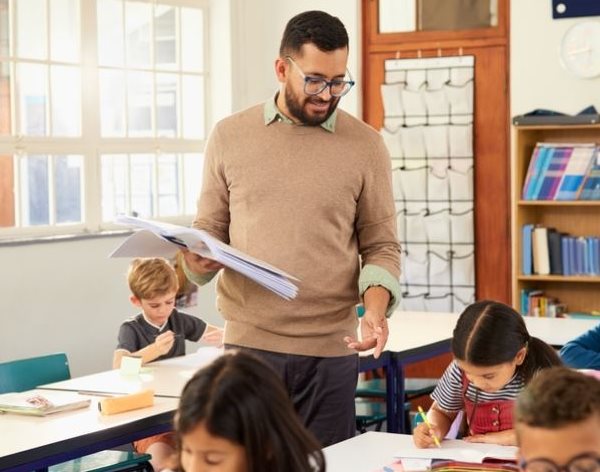 DMU one of the first univerities to offer new pathway into teaching