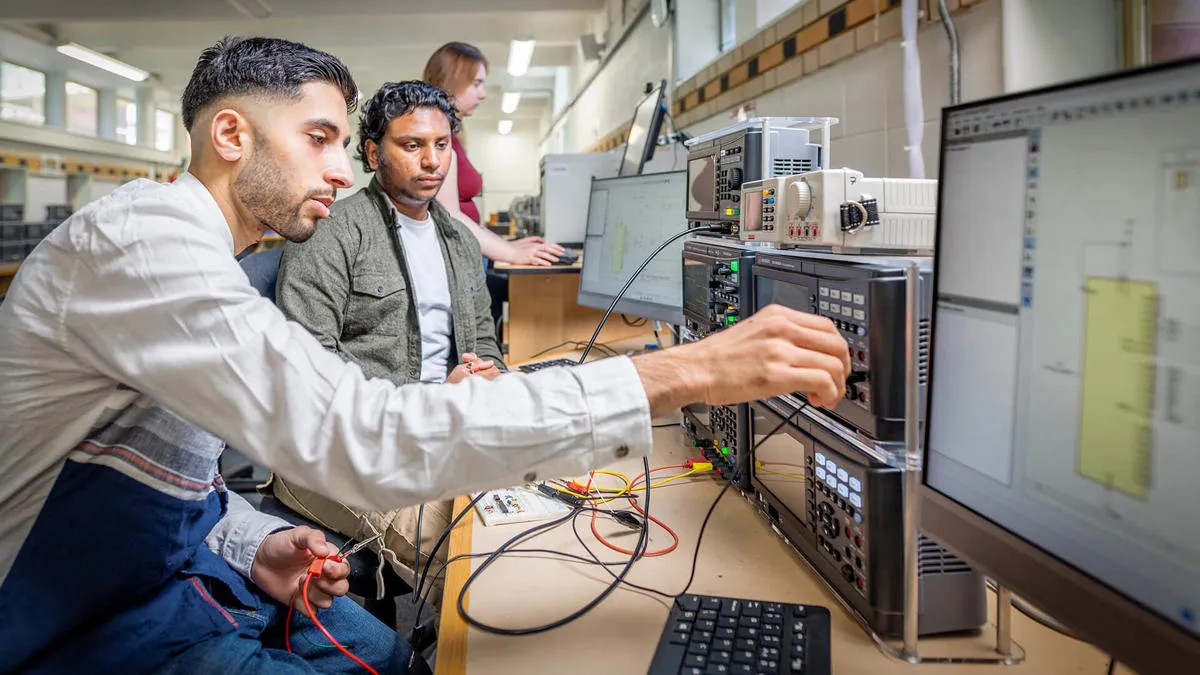 Biomedical Engineering BEng/MEng (Hons)- with optional placement year