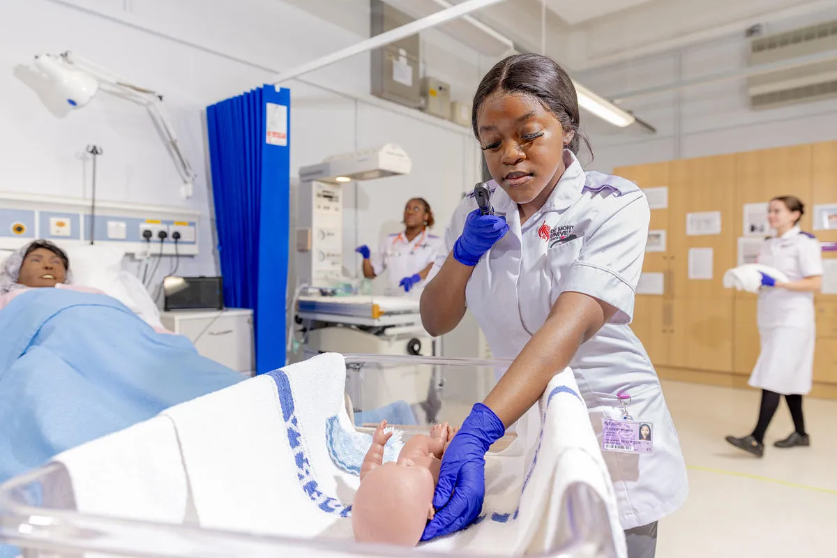 Midwifery BSc (Hons)