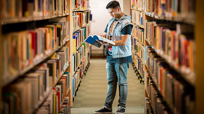 Humanities research degree MPhil/PhD