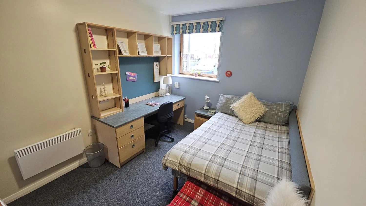 Postgraduate students and mature spaces